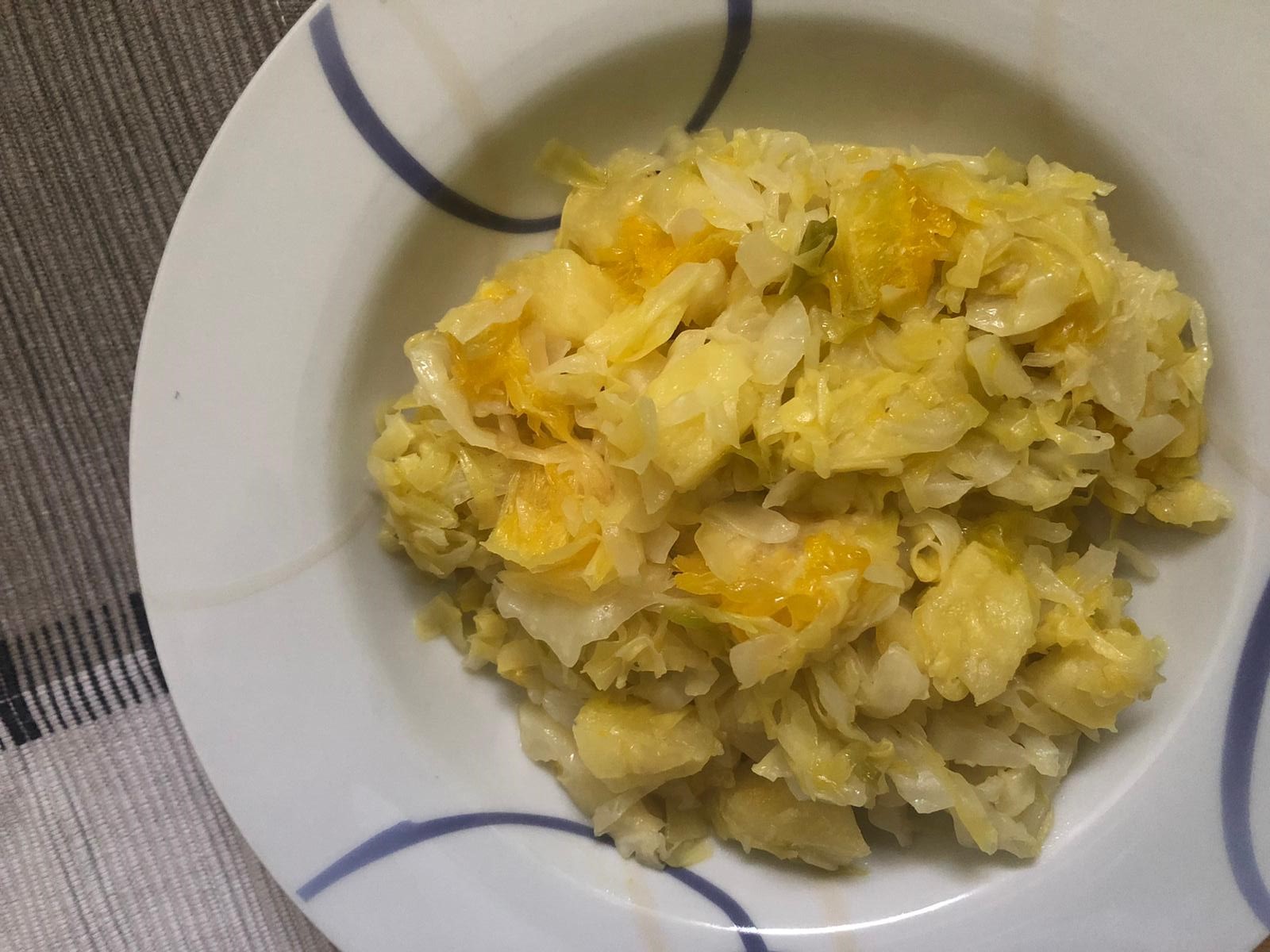 Repollo con piña y naranja. – Una de col y otra de azúcar